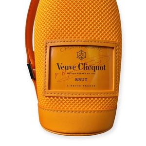 Veuve Cliquot | Dining | Nwot Veuve Clicquot Yellow Label Ice Jacket ...